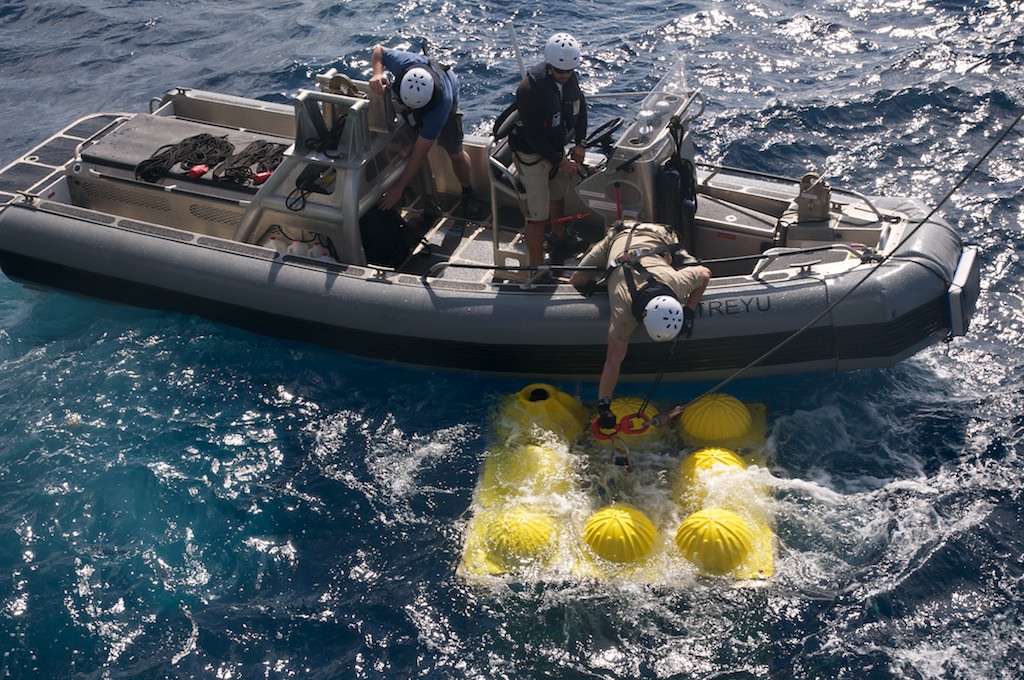 OC26 Lander Recovered - Schmidt Ocean Institute