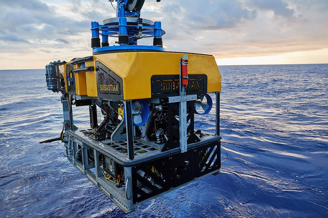 Live from R/V Falkor (too) - Schmidt Ocean Institute