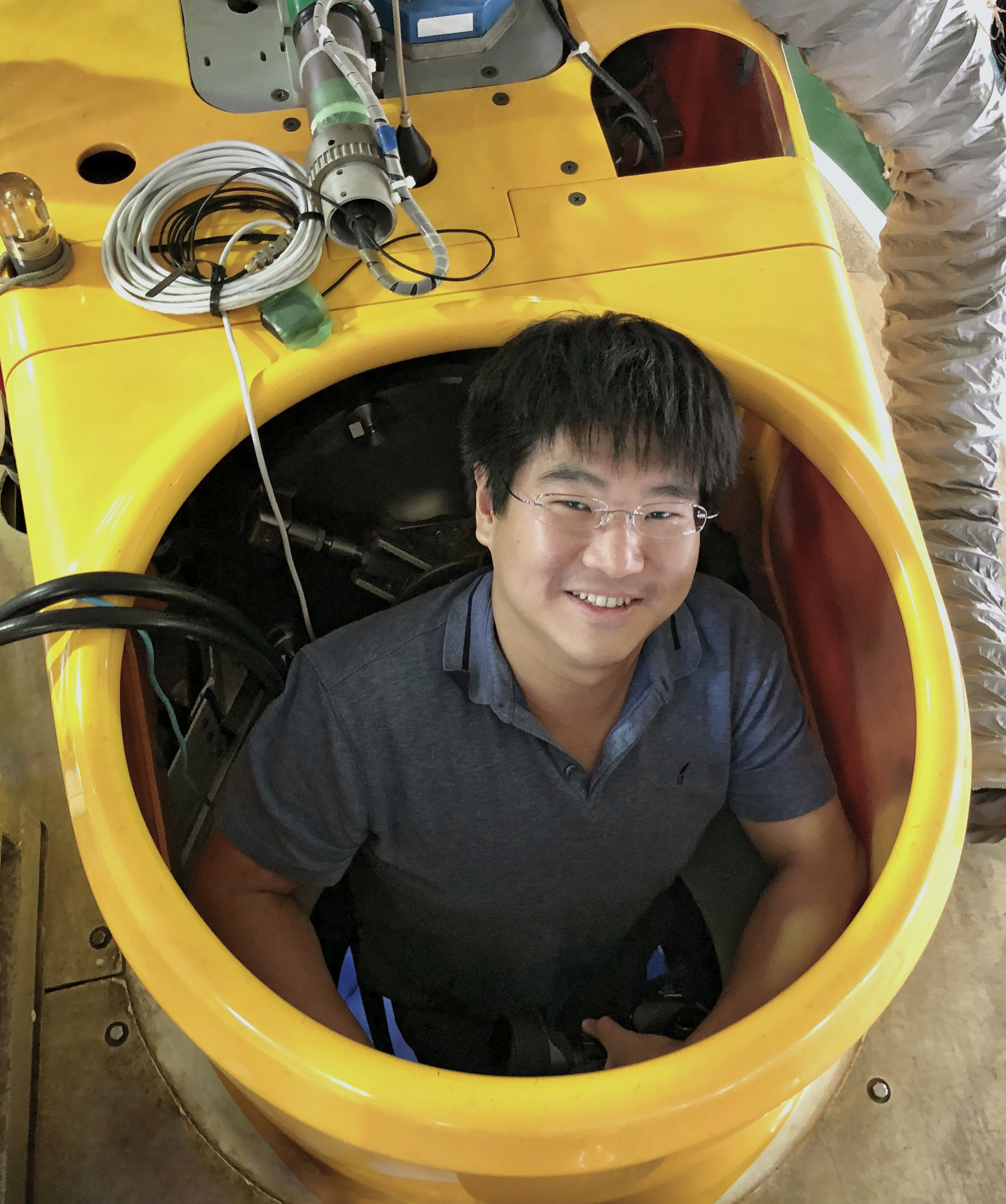 Chong Chen - Schmidt Ocean Institute