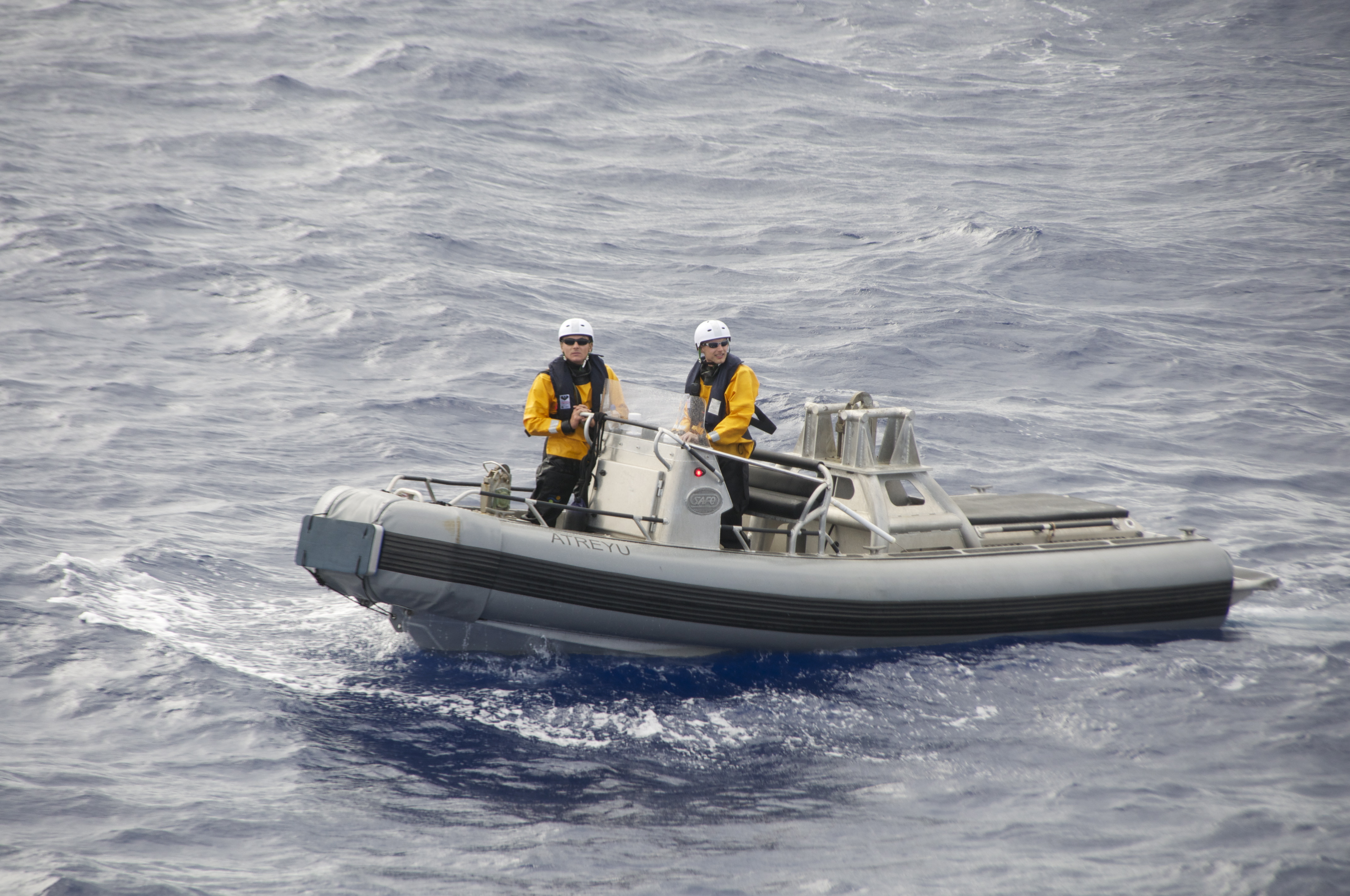 Hydrothermal exploration of Mid-Cayman rise - Schmidt Ocean Institute