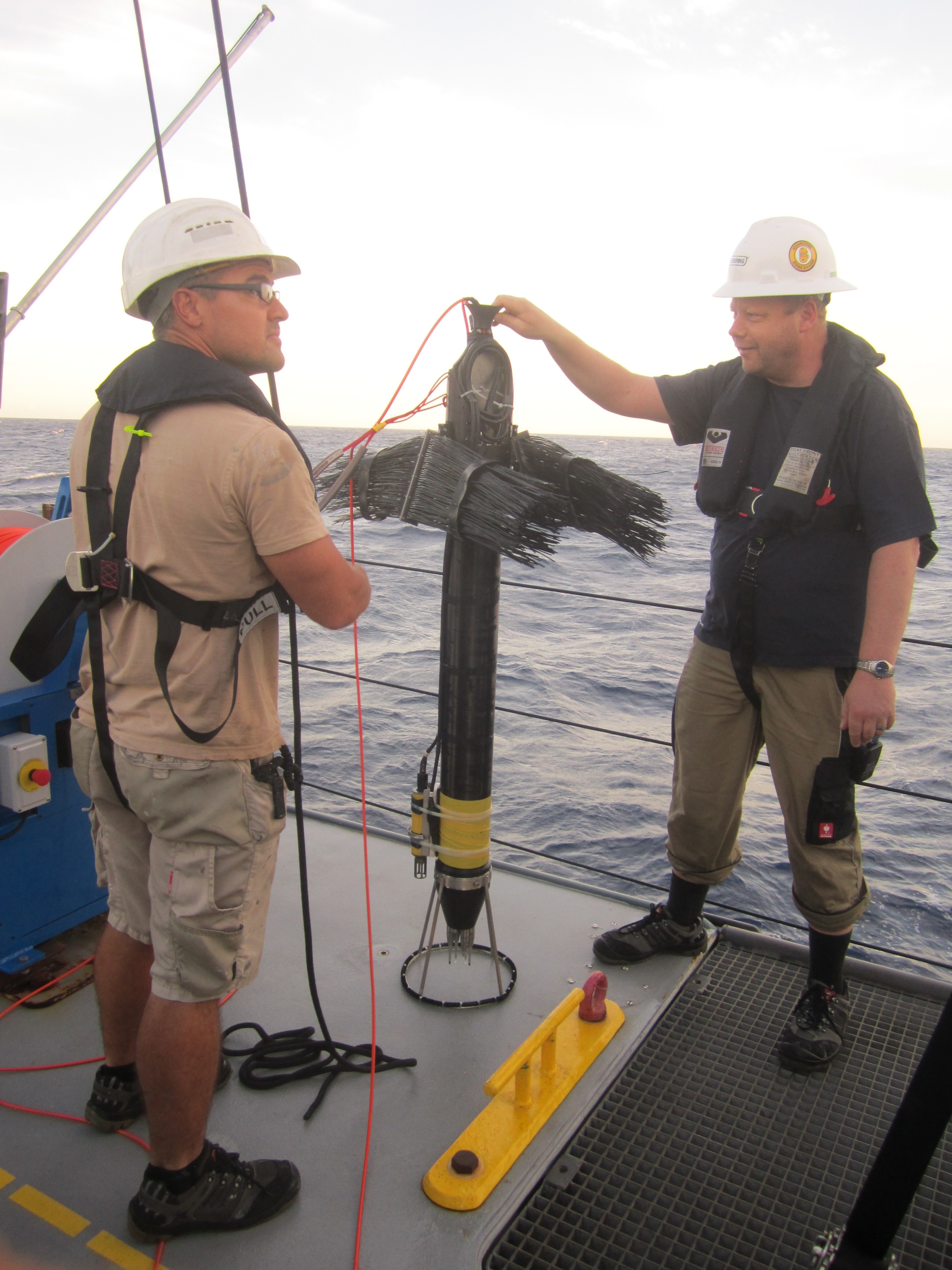 Student cruise 2: Deeper Views - Schmidt Ocean Institute