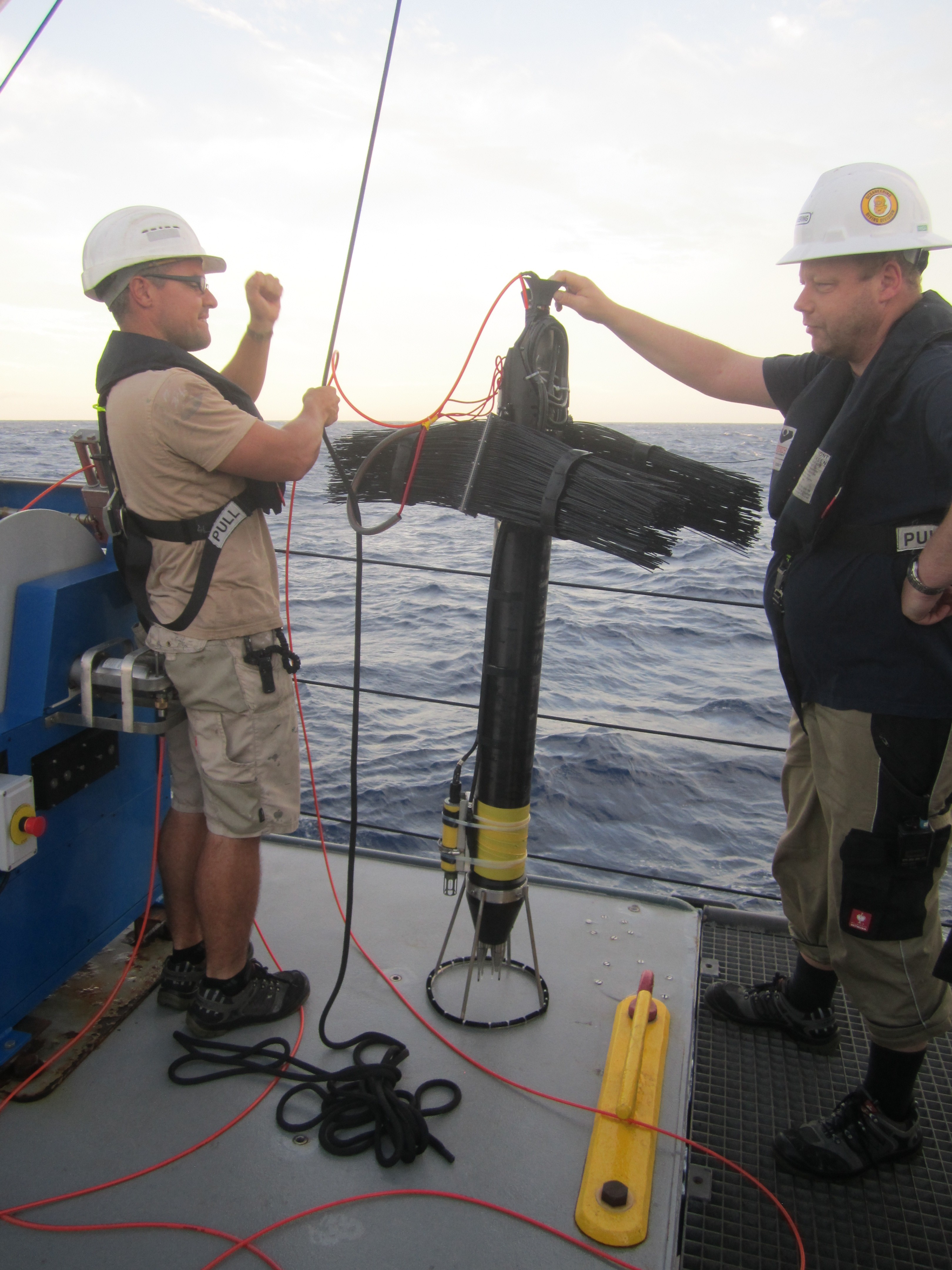 Student cruise 2: Deeper Views - Schmidt Ocean Institute
