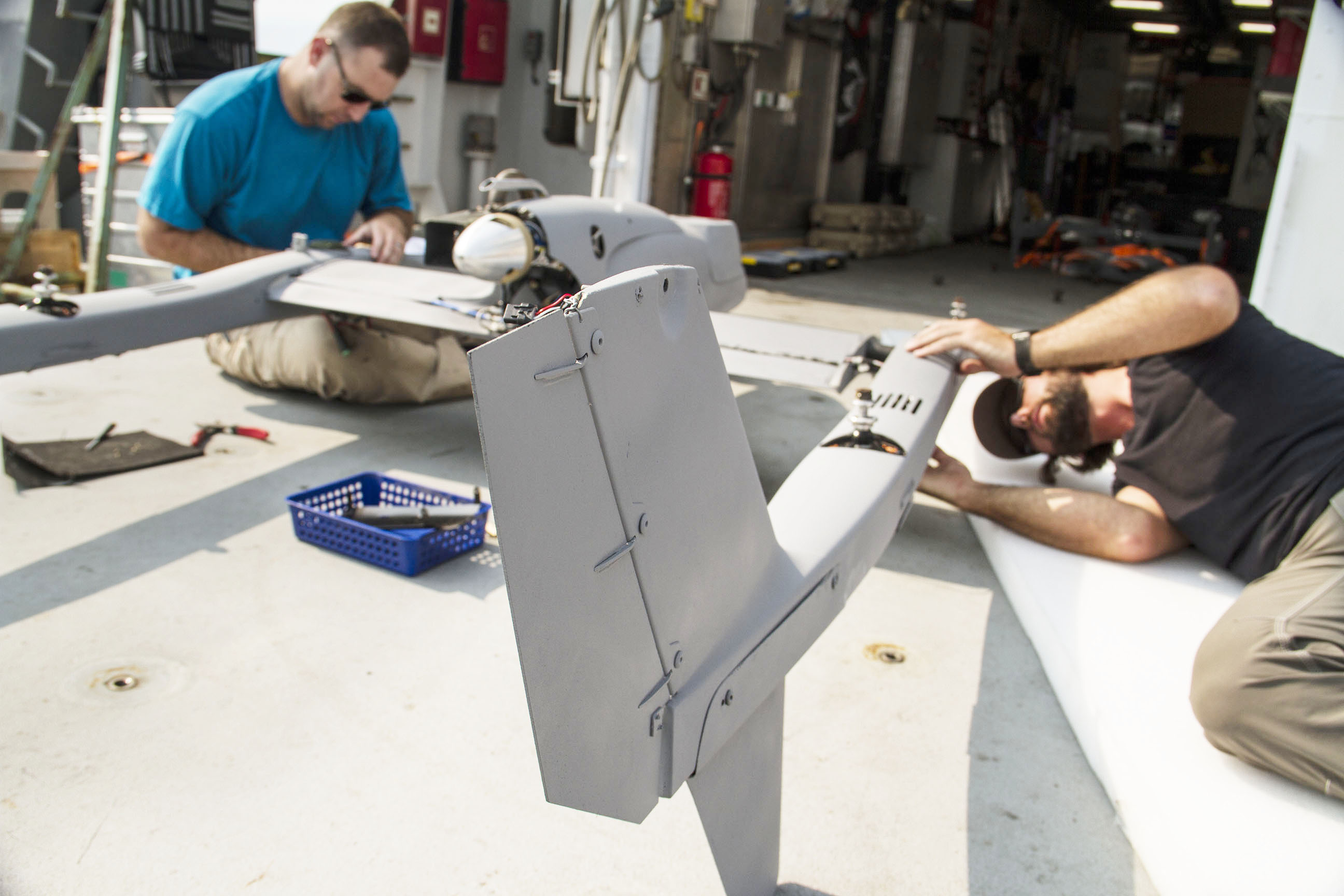 Study of the Sea-Surface Microlayer and Air-Sea Boundary - Schmidt ...