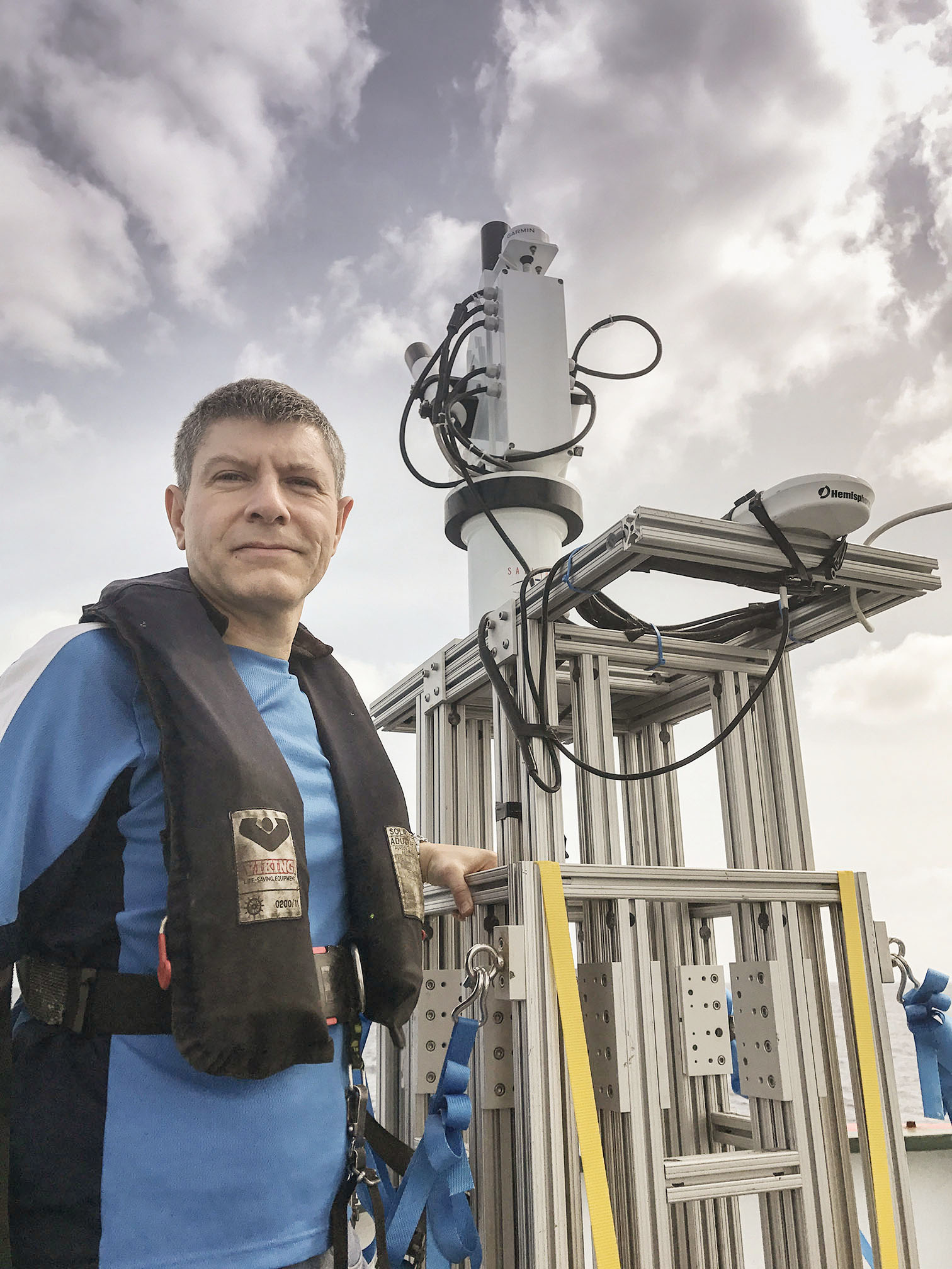 The Ocean’s Colors from Space - Schmidt Ocean Institute