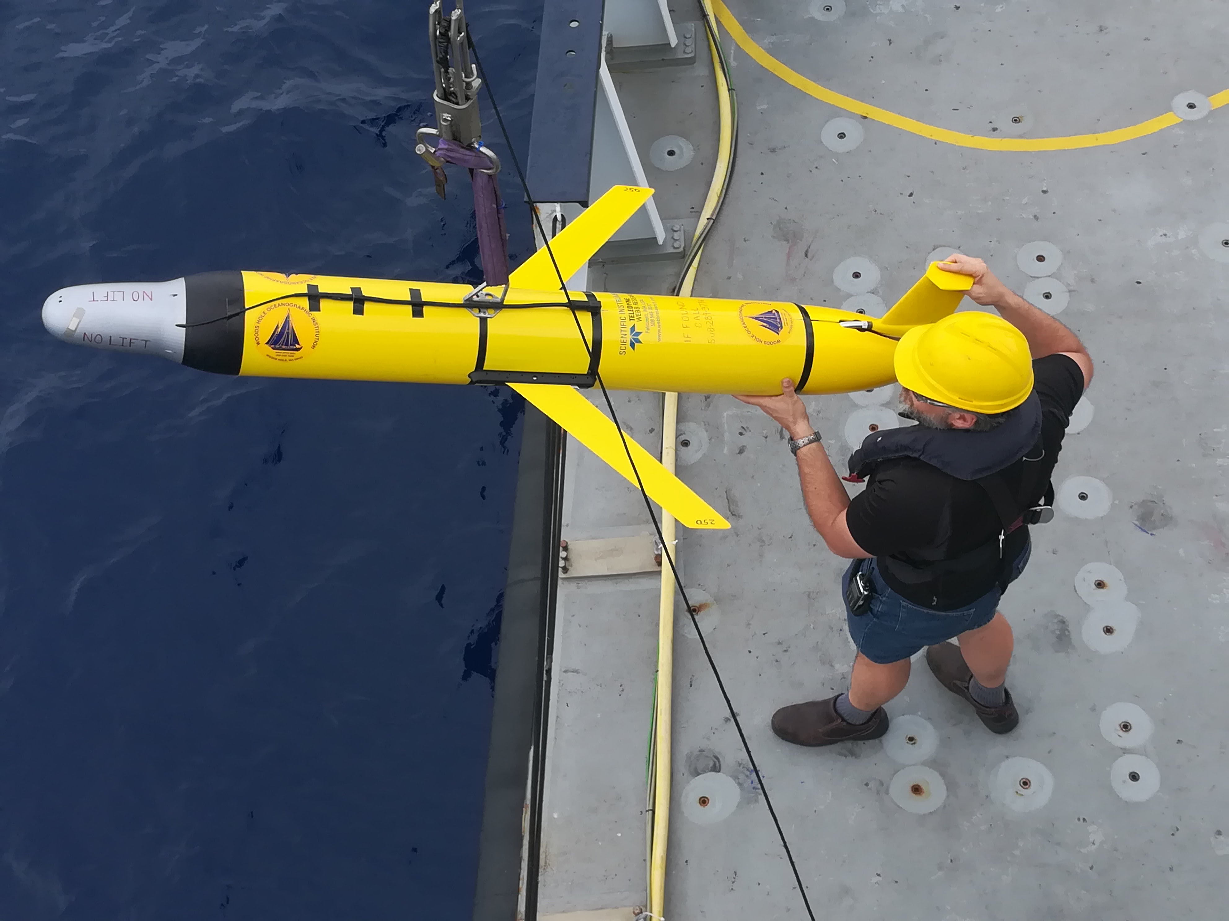Coordinated Robotics Part 2: ʻAuʻAu Channel - Schmidt Ocean Institute