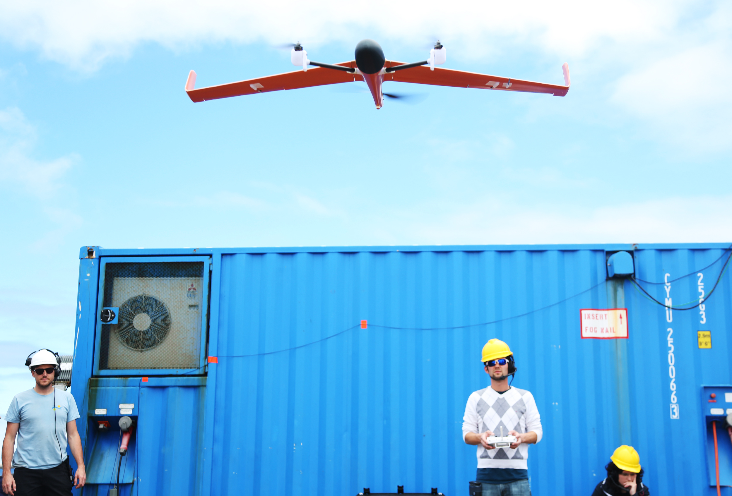 Exploring Fronts with Multiple Robots - Schmidt Ocean Institute