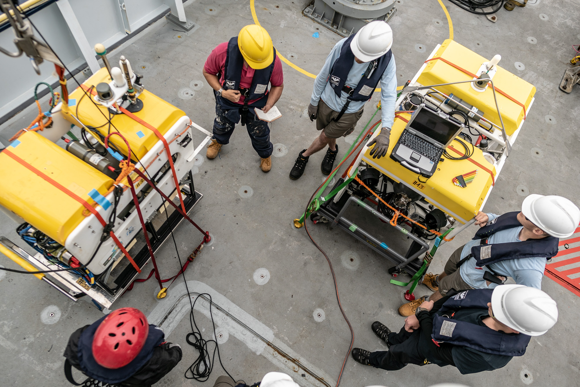 Phase 03: In the Details - Schmidt Ocean Institute