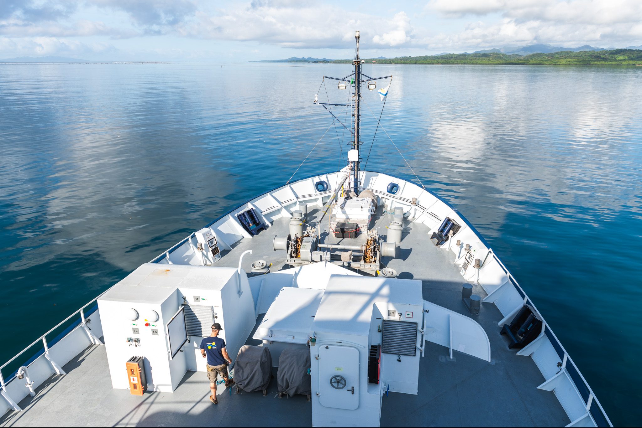 Secrets at the Surface - Schmidt Ocean Institute