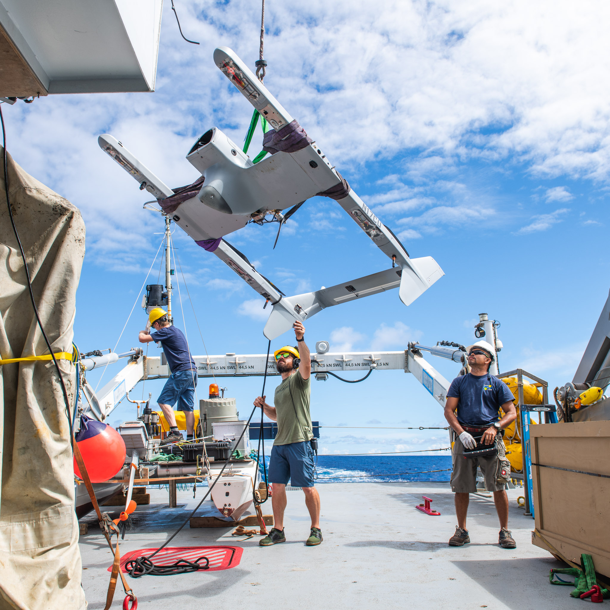 Studying the Sea-Surface Microlayer 2 - Schmidt Ocean Institute