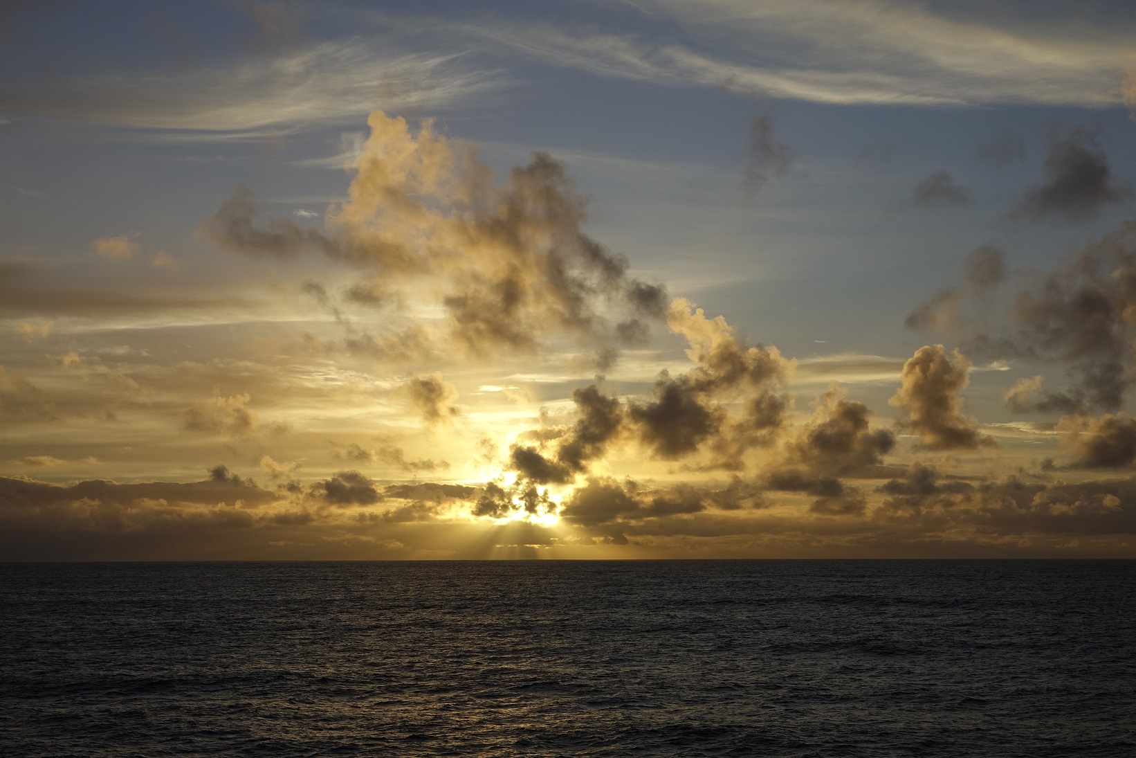 Charting Earth’s Submerged Microcontinents - Schmidt Ocean Institute