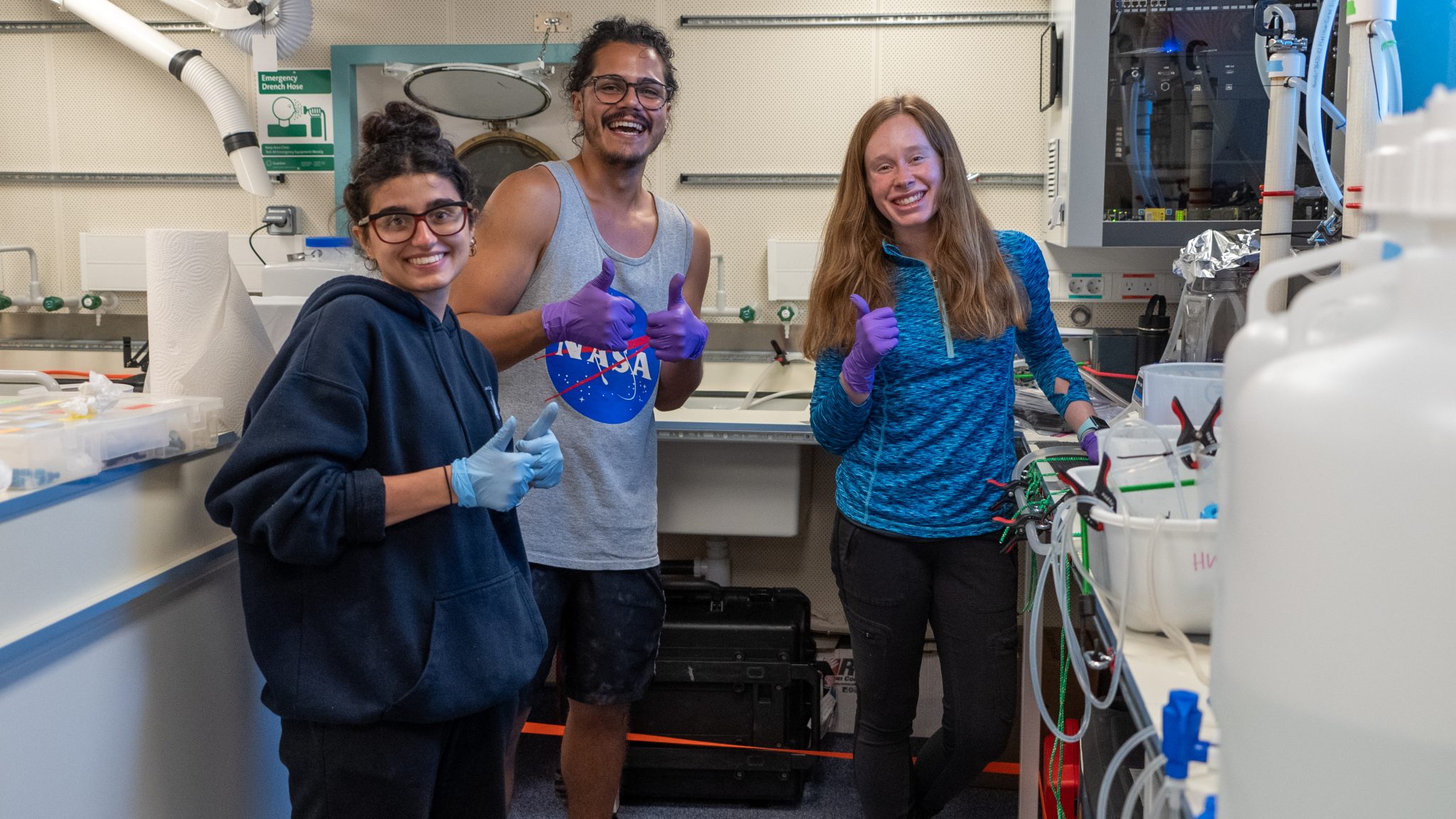 Origins and Life: Going deep to study Earth’s tiniest organisms ...