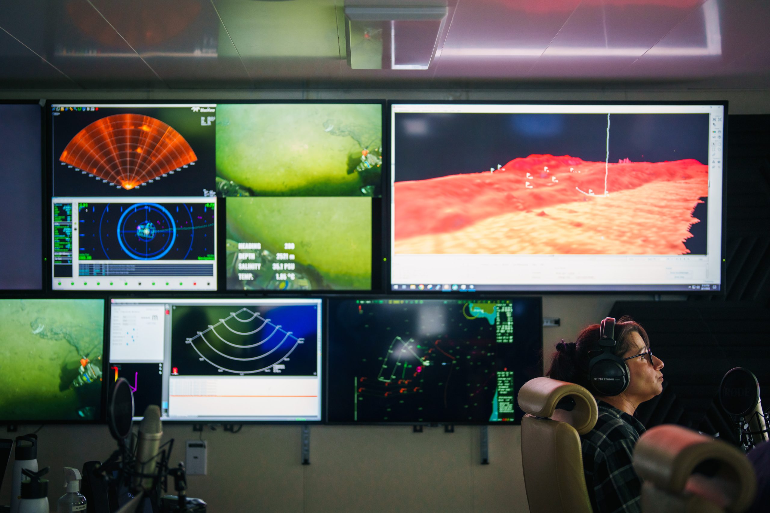 Science Spotlight - Chapter 8 - Schmidt Ocean Institute