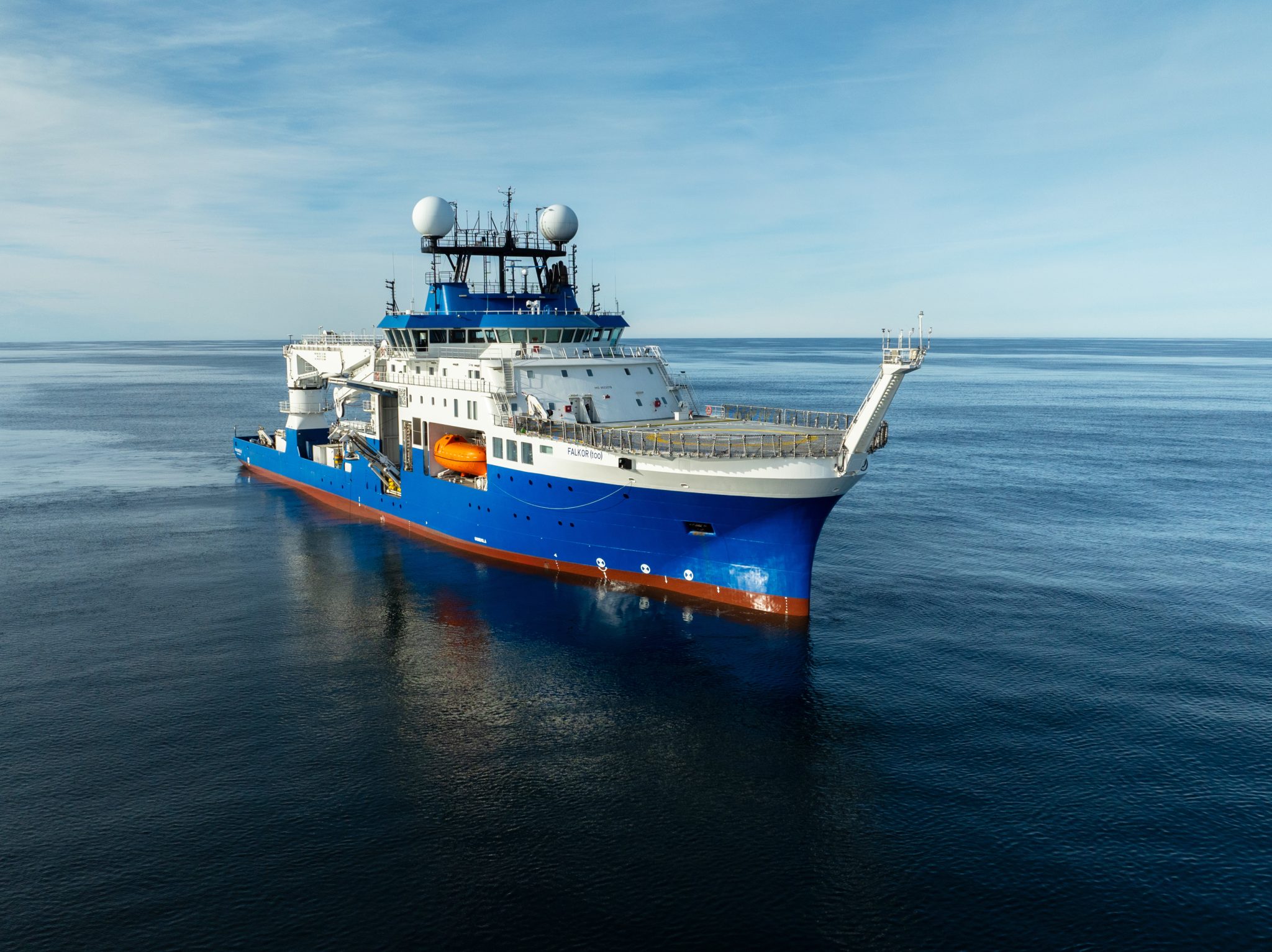 Sebastian Sudek - Schmidt Ocean Institute