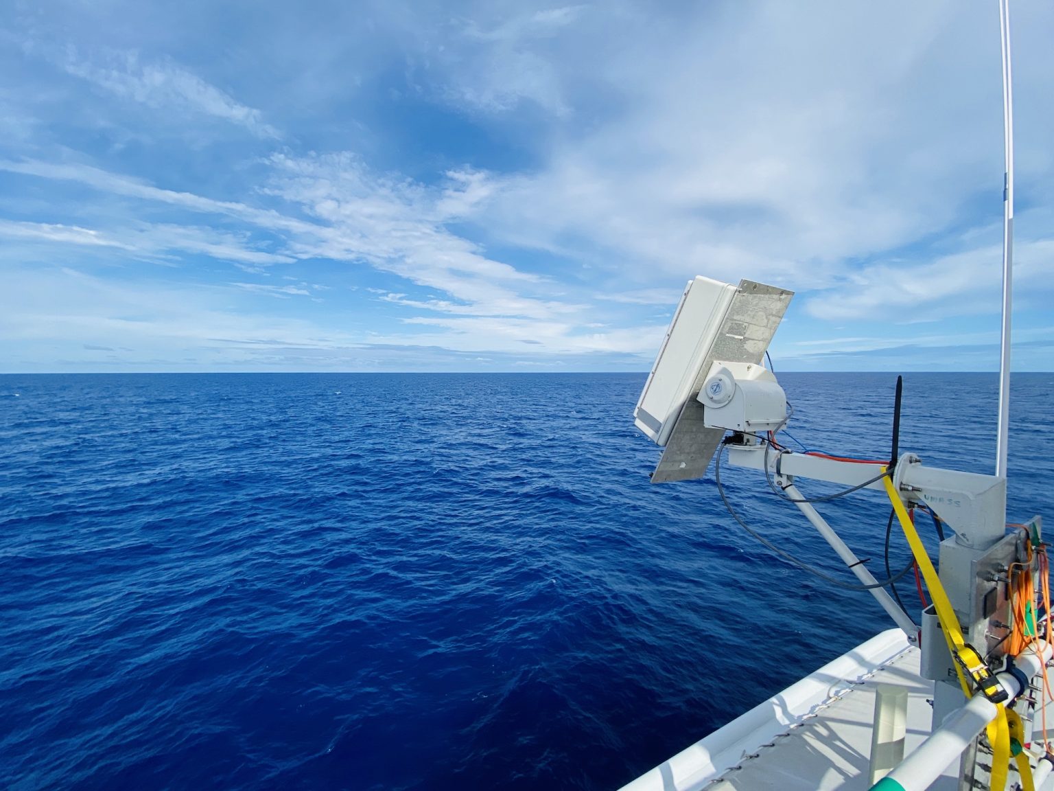 The Ocean Skin - Schmidt Ocean Institute