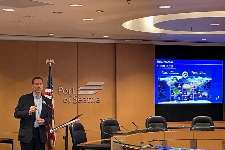 Port of Seattle Celebrate Deep Sea with Art and Science - Schmidt Ocean ...