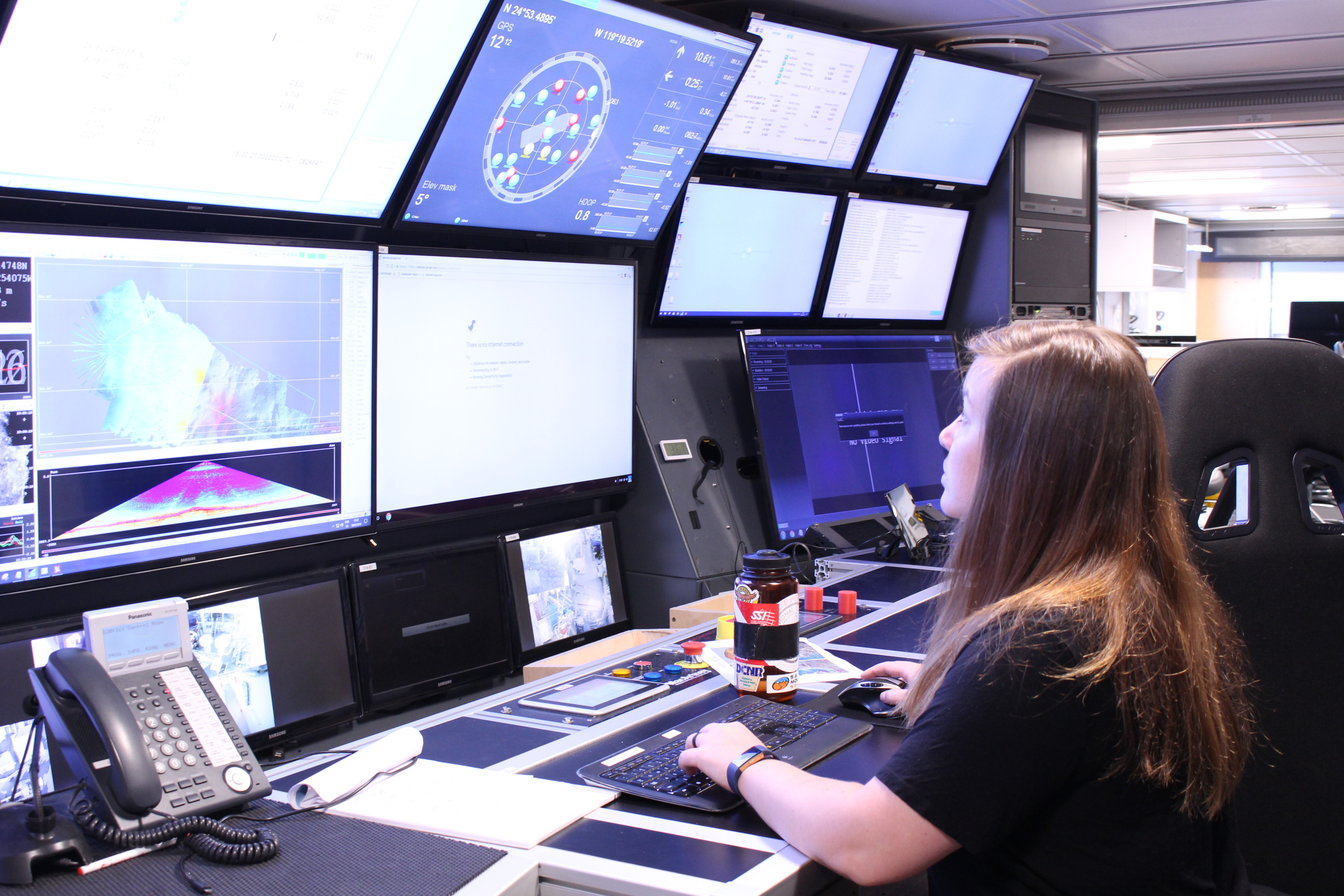 Bringing It With You - Schmidt Ocean Institute