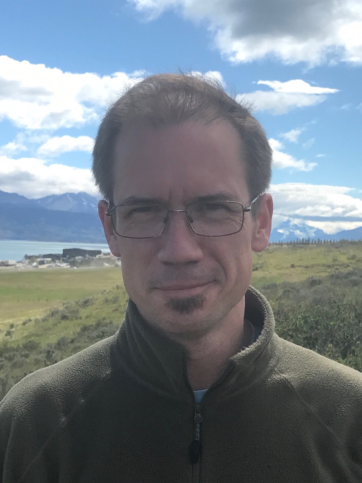 Rob Hall - Schmidt Ocean Institute