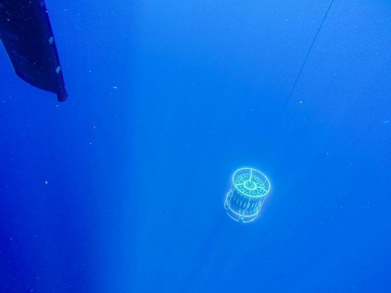 Using the CTD to Calibrate the Multibeam Sonar - Schmidt Ocean Institute