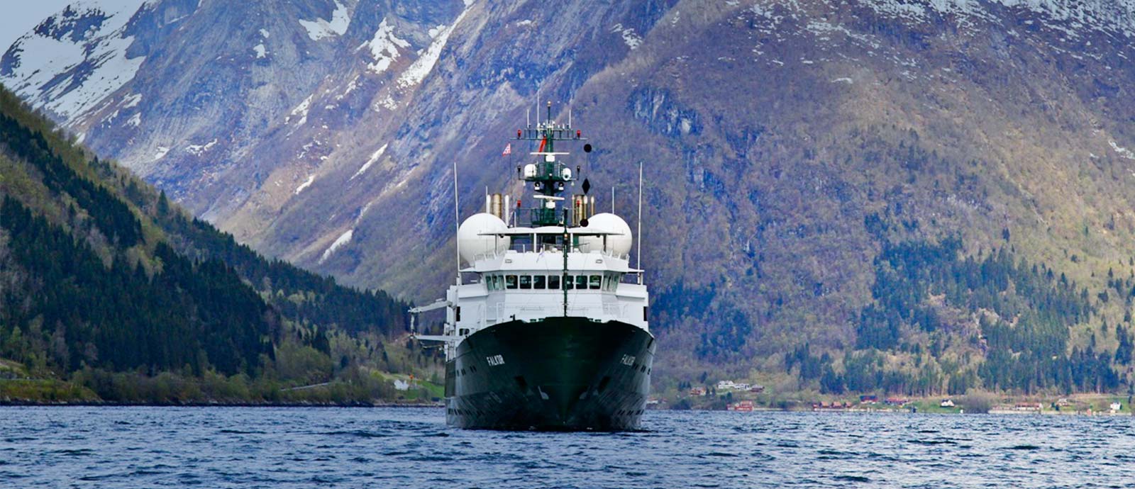 Internet Connectivity - Schmidt Ocean Institute