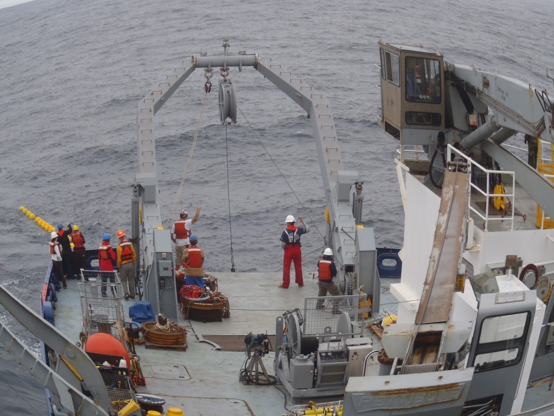 Tracking the Tasman Sea's Hidden Tide - Schmidt Ocean Institute