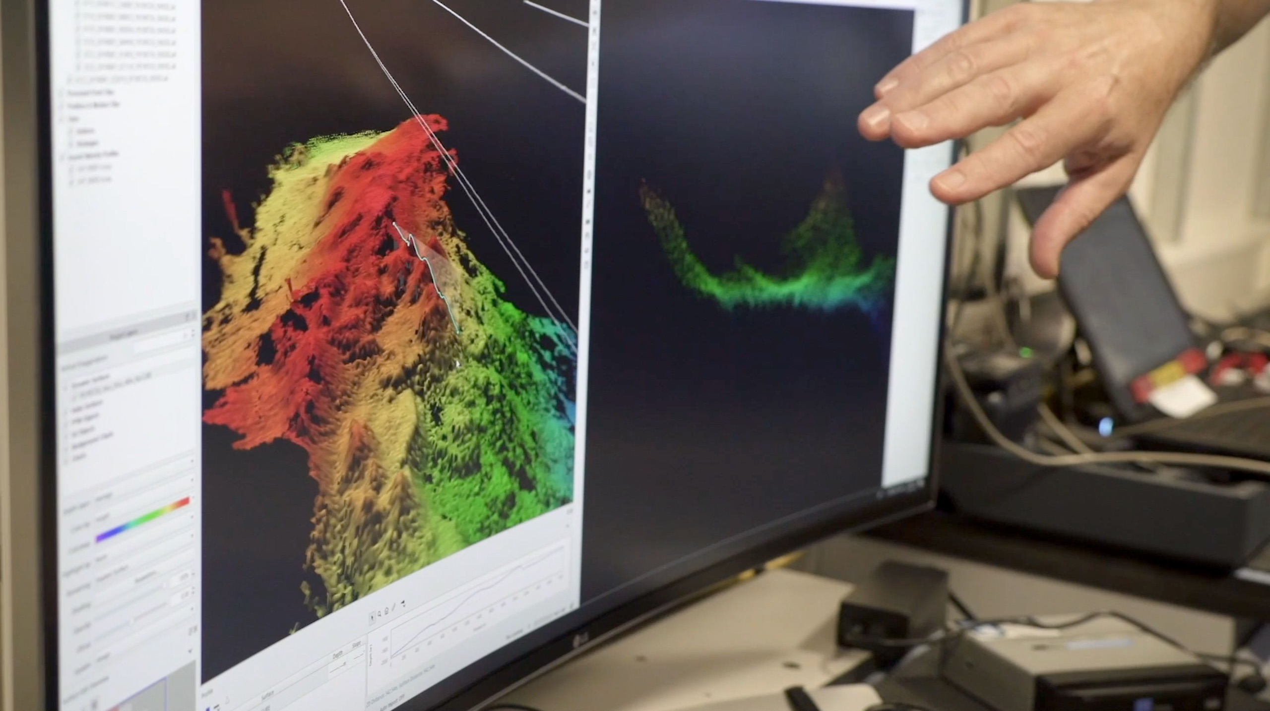 Beneath The Waves - Video Update - Schmidt Ocean Institute